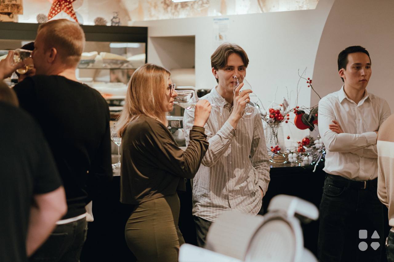 ЗОЛОТЫЕ РУКИ — СПБ / Москва - OTIDO GROUP